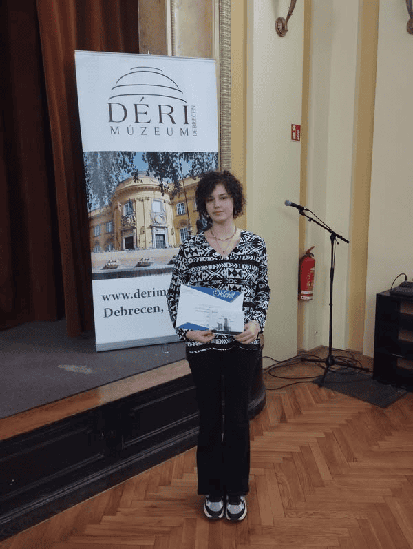 Szavalóversenyen ért el sikert Bakonszegi Anna Zsófia! | Hírek ...